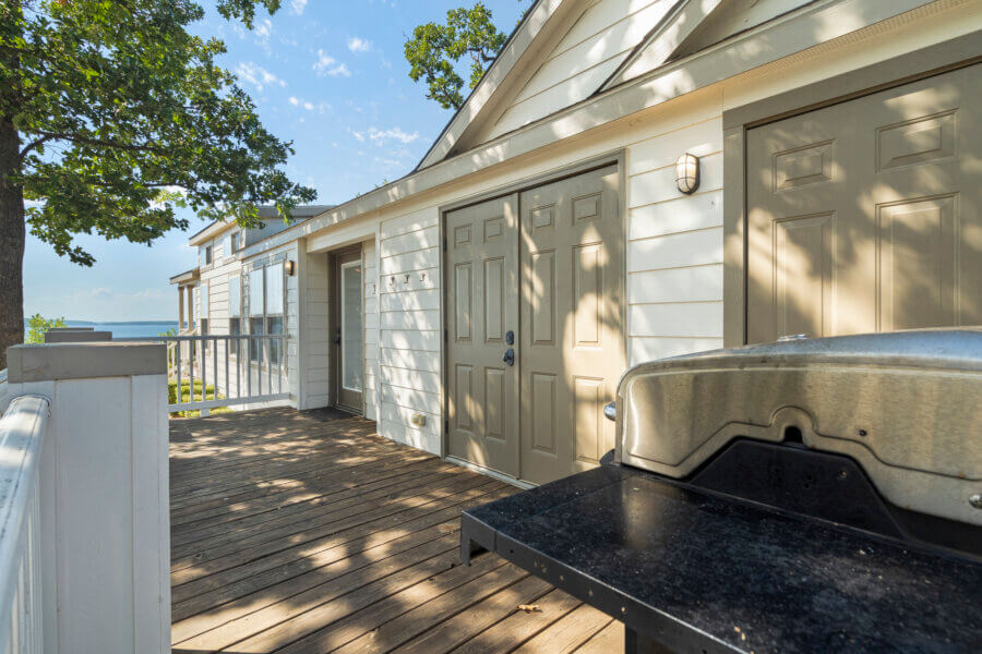 Rockport Cottage, Lake Skiatook, OK | CrossTimbers Marina Cottages