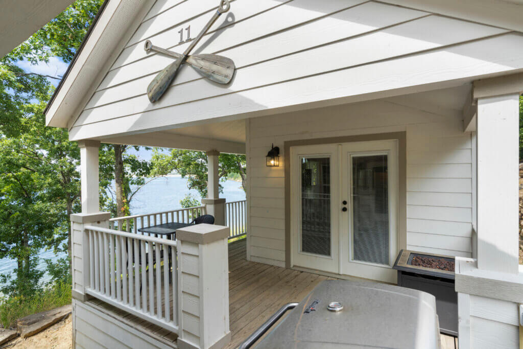 Skiatook Lake View Cottages To Rent | CrossTimbers Marina